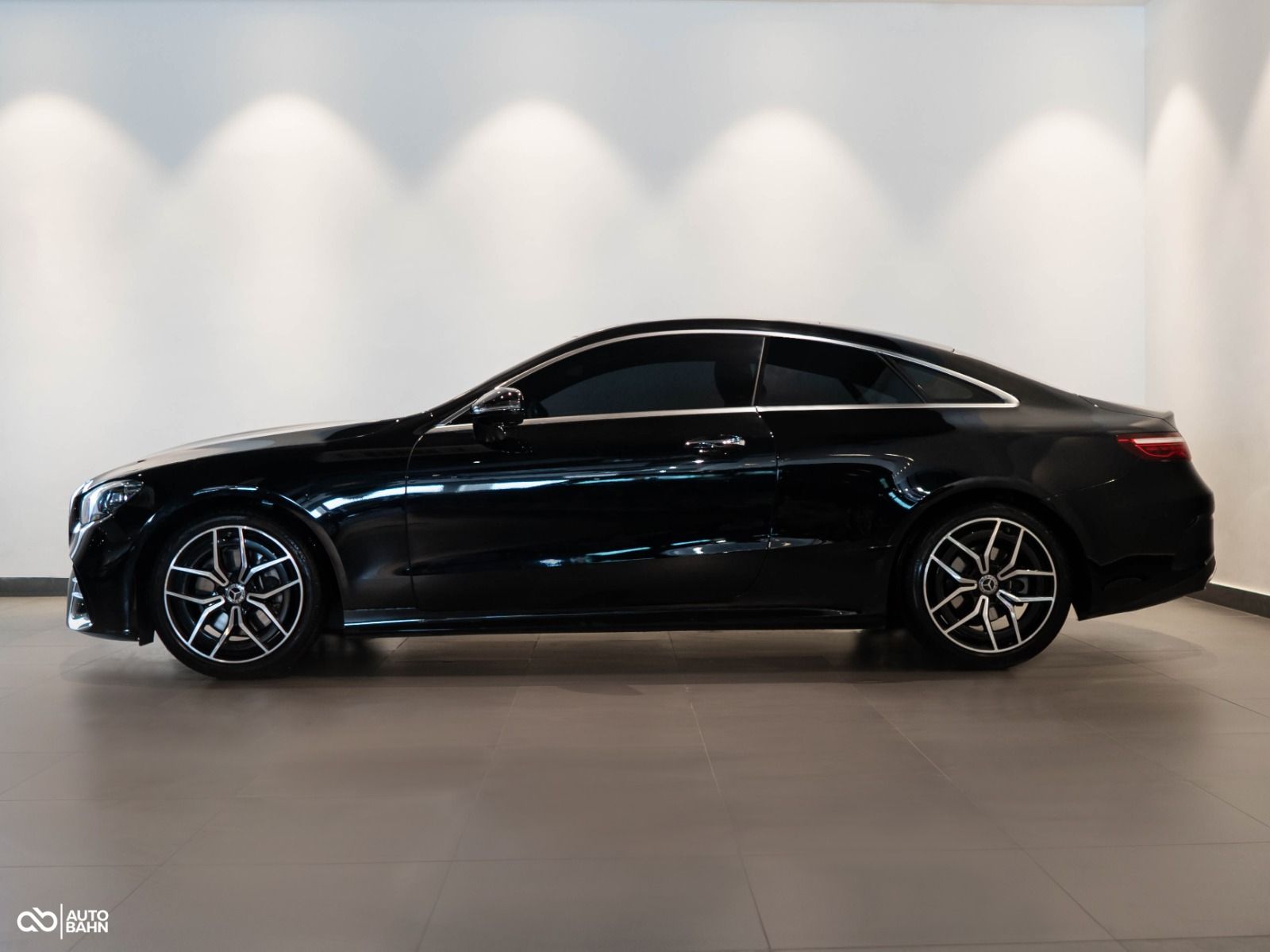 2021 Mercedes-Benz E200 AMG - 10919 | Autobahn Automotive