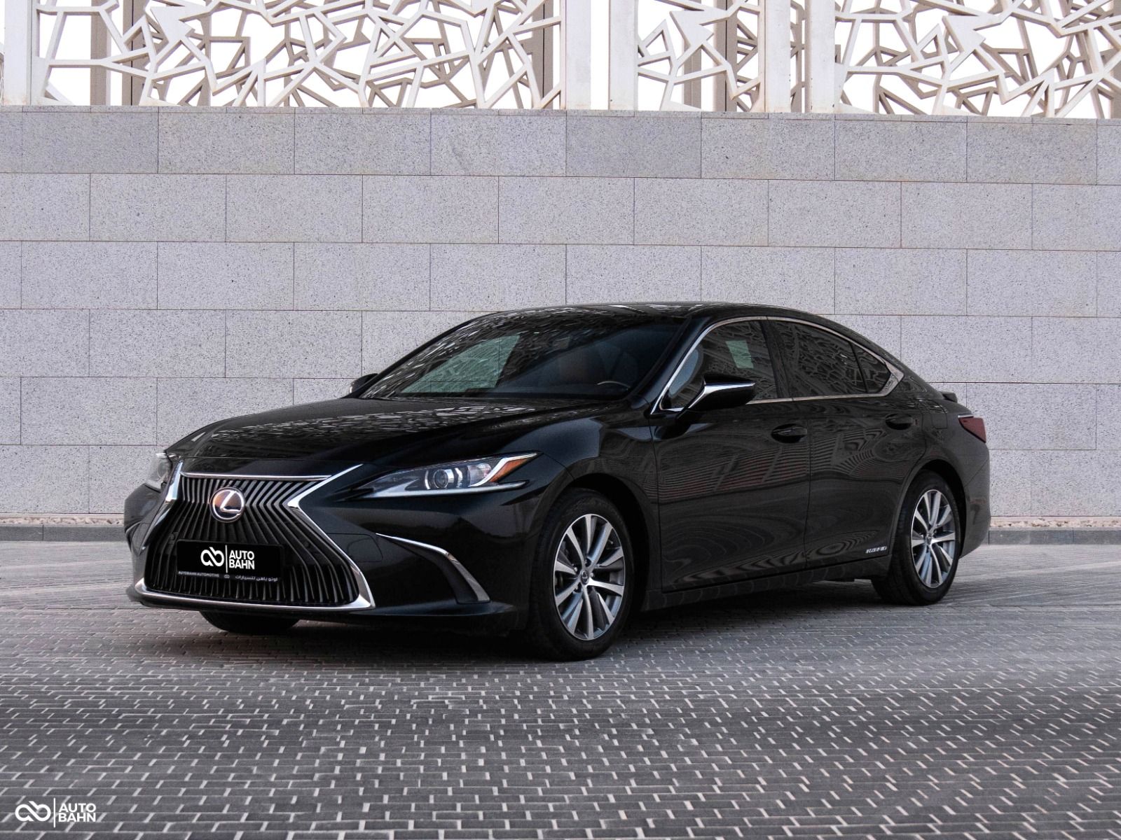 2020 Lexus ES 300H Hybrid - 11151 | Autobahn Automotive